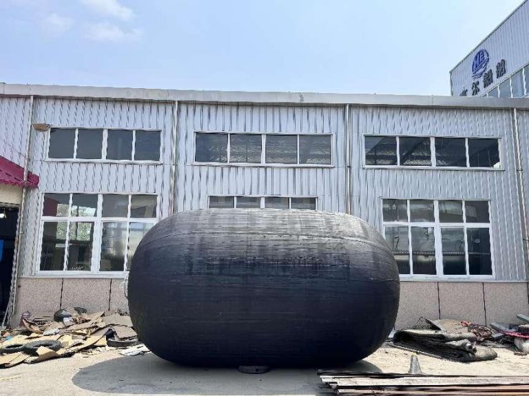 Benefits of Pneumatic Fenders: Ensuring Safety and Efficiency